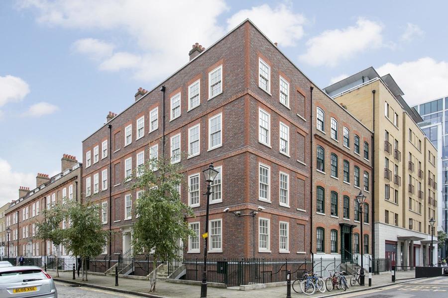 2 Bedroom Flat | E1 6BX | Folgate Street | Pickwick Estates