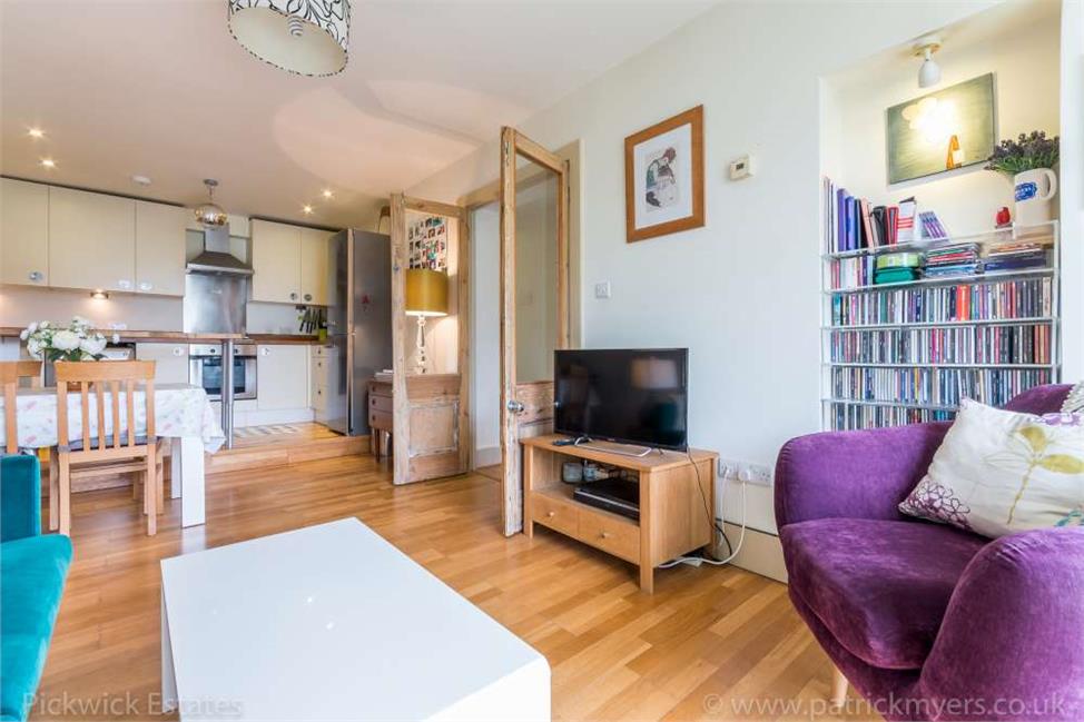 2 Bedroom Flat | SE23 3AP | Canonbie Road | Pickwick Estates