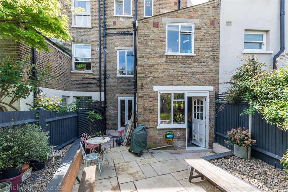 2 Bedroom Flat | SE22 9LF | Rodwell Road | Pickwick Estates