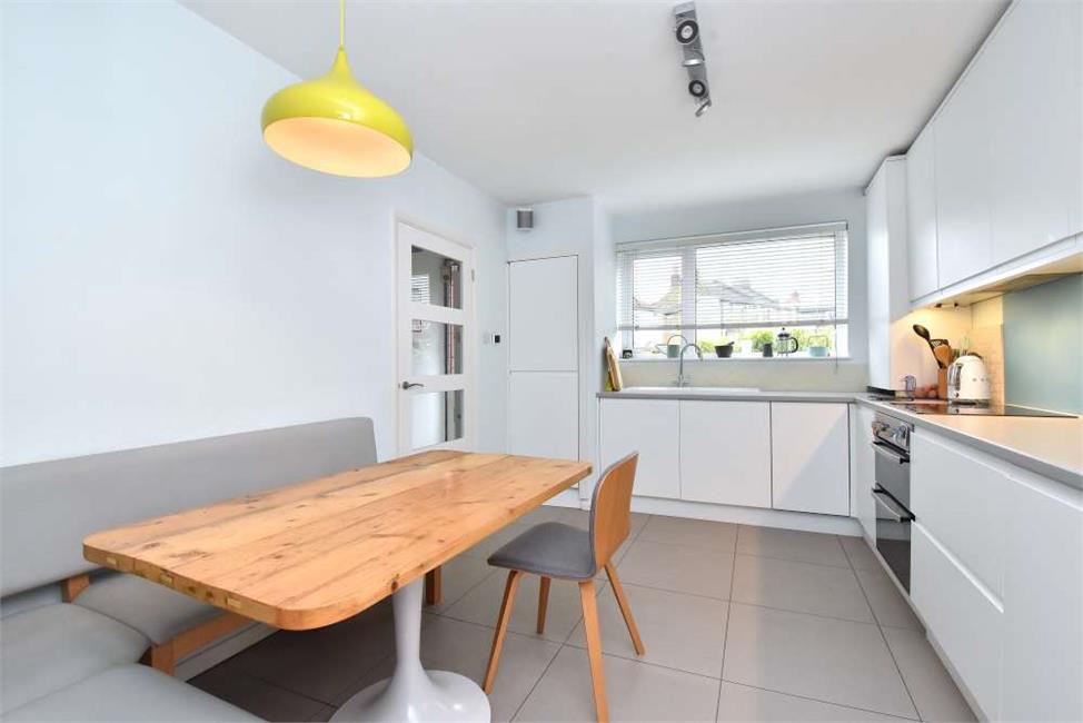 3 Bedroom House | SE23 1NL | Brockley Rise | Pickwick Estates
