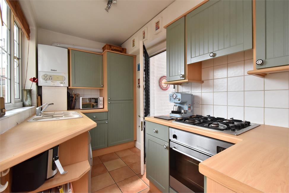2 Bedroom Flat | SE23 1NL | Brockley Rise | Pickwick Estates