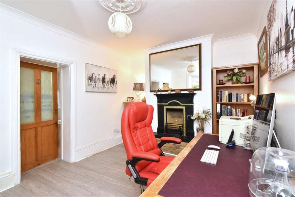 4 Bedroom House | SE23 1JN | Brockley Rise | Pickwick Estates