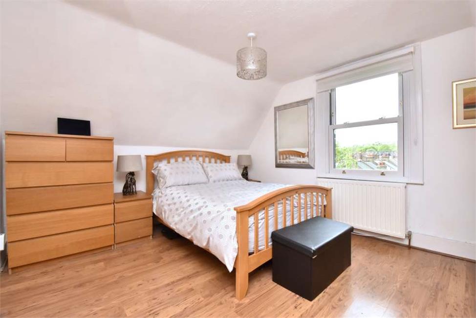 4 Bedroom House | SE23 1JN | Brockley Rise | Pickwick Estates