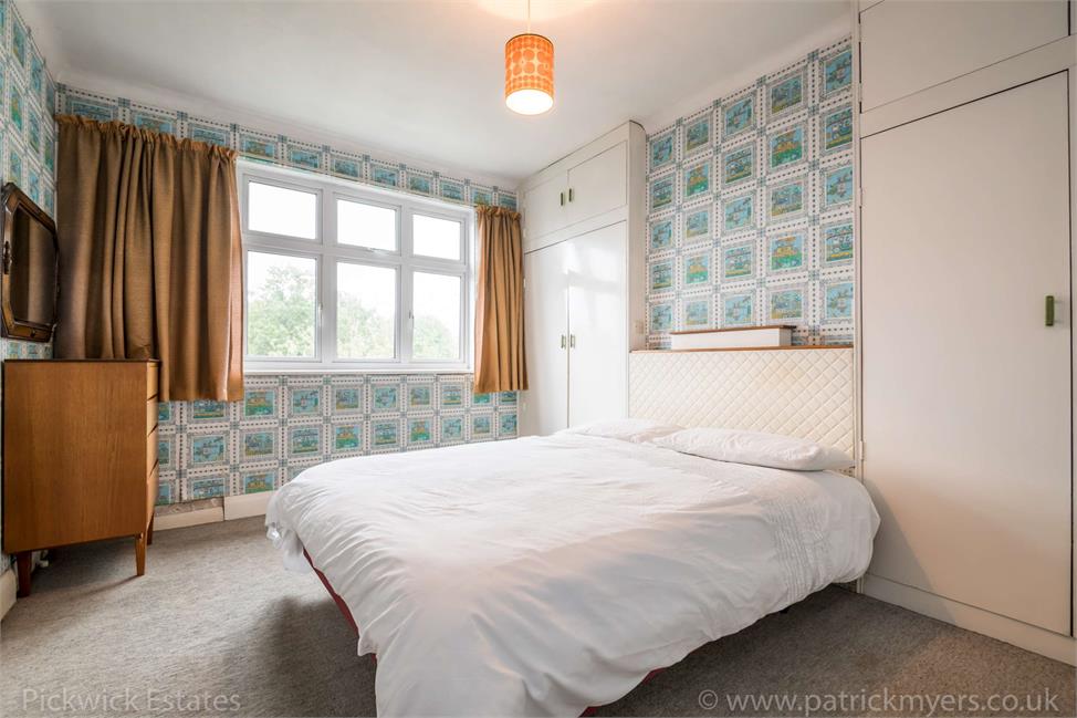 4 Bedroom House | SE23 3AG | Canonbie Road | Pickwick Estates