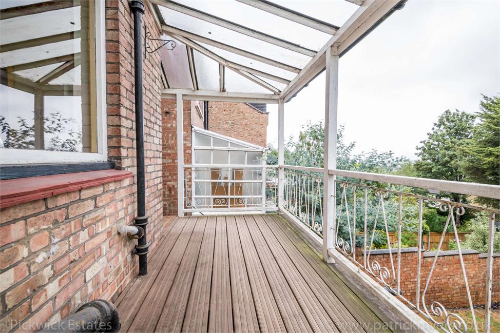 4 Bedroom House | SE23 3AG | Canonbie Road | Pickwick Estates