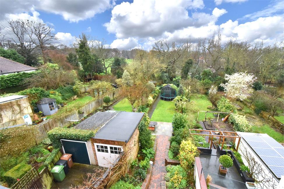 5 Bedroom House | SE23 3QF | Westwood Park | Pickwick Estates