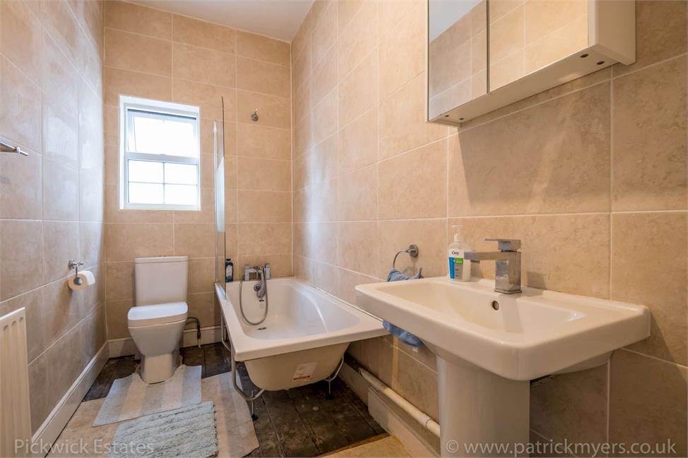 2 Bedroom Flat | SE23 1DY | Honor Oak Park | Pickwick Estates
