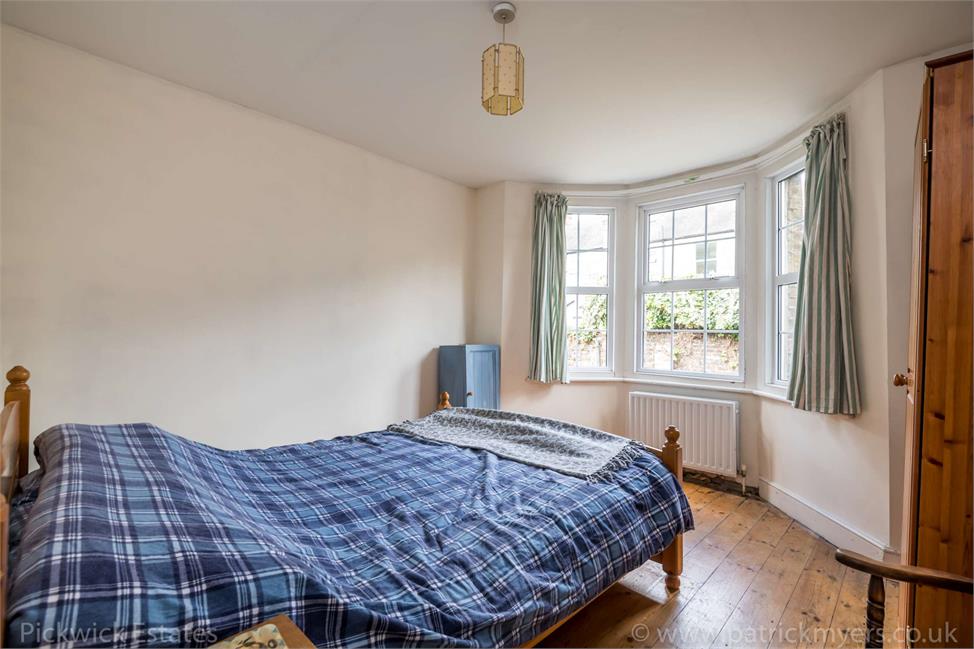 2 Bedroom Flat | SE23 1DY | Honor Oak Park | Pickwick Estates