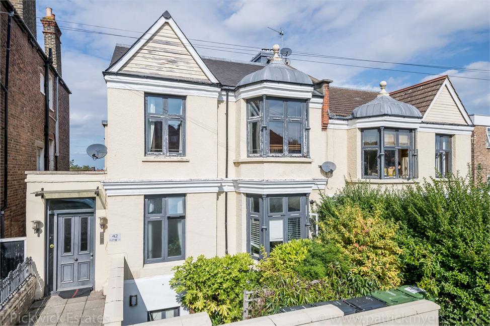 2 Bedroom Flat | SE23 3AP | Canonbie Road | Pickwick Estates